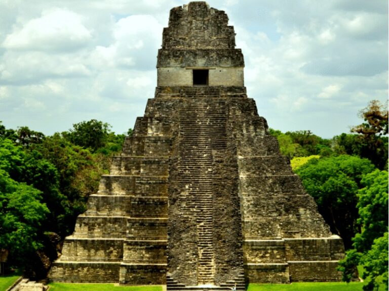 La ingeniería maya: la construcción de las pirámides